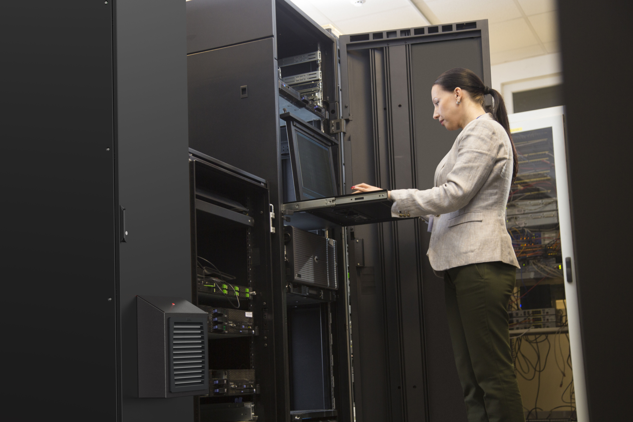 Thermal Management Protection Solutions For Edge Computing Environments ...